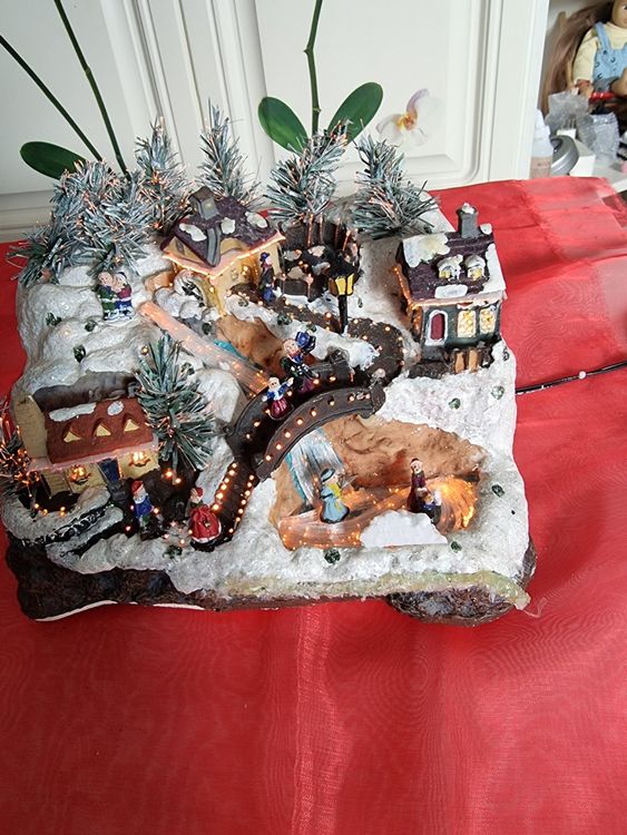Weihnachts Dorf (Gebraucht) in Egerkingen für CHF 34 – mit Lieferung auf Ricardo kaufen