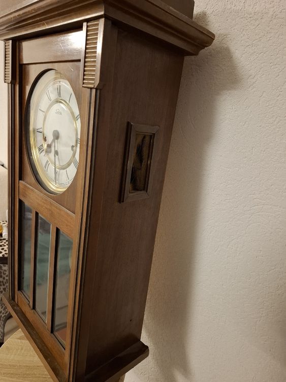 Pendule murale Selva régulateur (Defekt) in Moutier für CHF 1 – nur ...