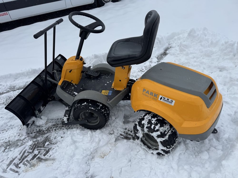 Rasentraktor Stiga Compact 16 4x4 (Gebraucht) in Niederuzwil für CHF ...