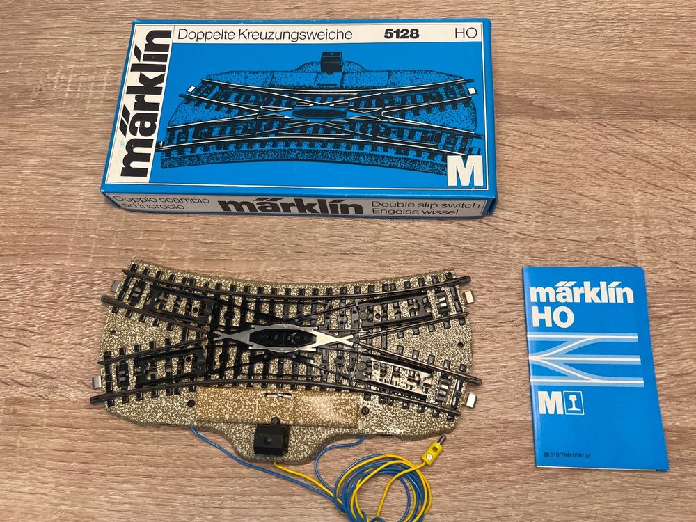 Märklin 5128 kreuzungsweiche M H0 (1) (Gebraucht) in St-Aubin-Sauges ...