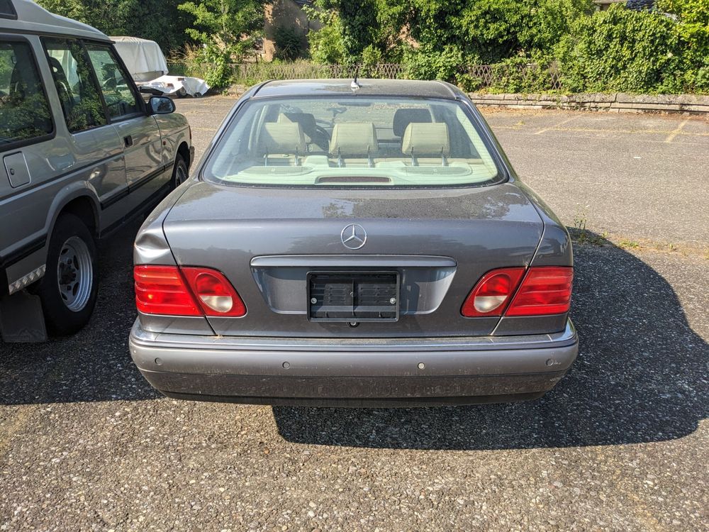 Mercedes w210 430E (Gebraucht) in Hausen AG für CHF 2500 – nur Abholung ...