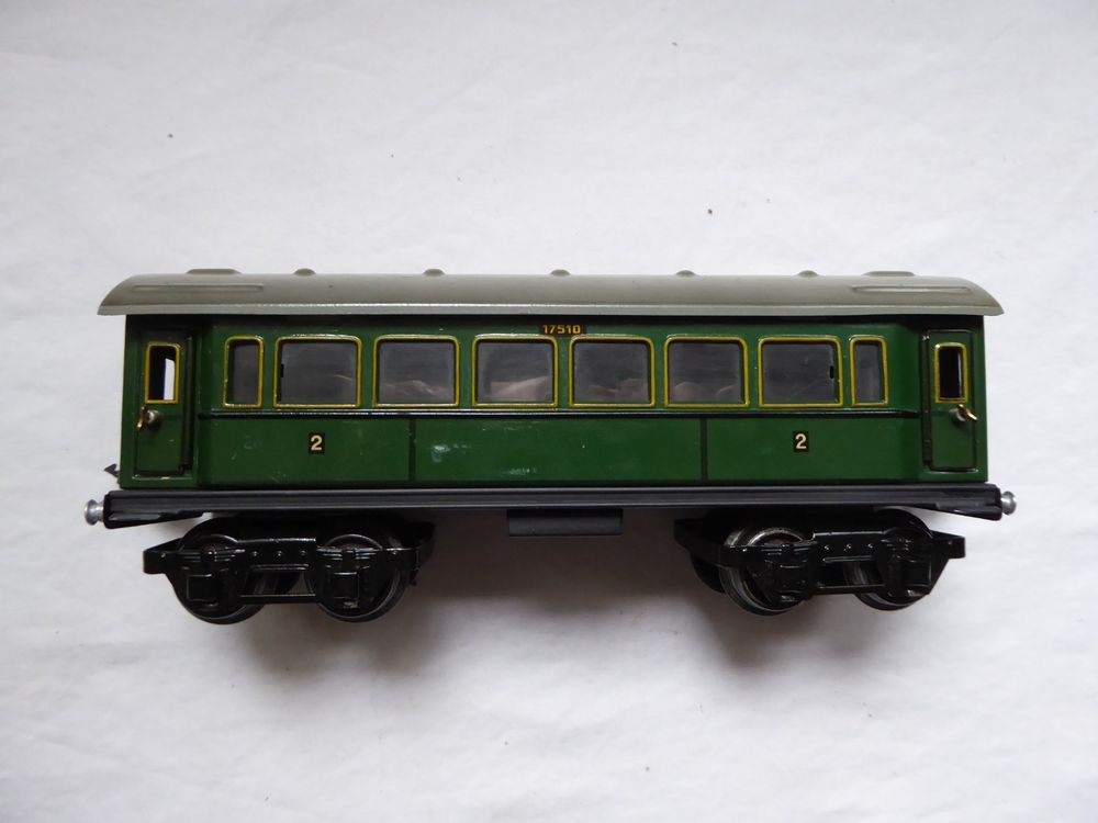 Märklin Personenwagen 4-Achsen 24,5 cm 17510 s.schön (Gebraucht) in ...