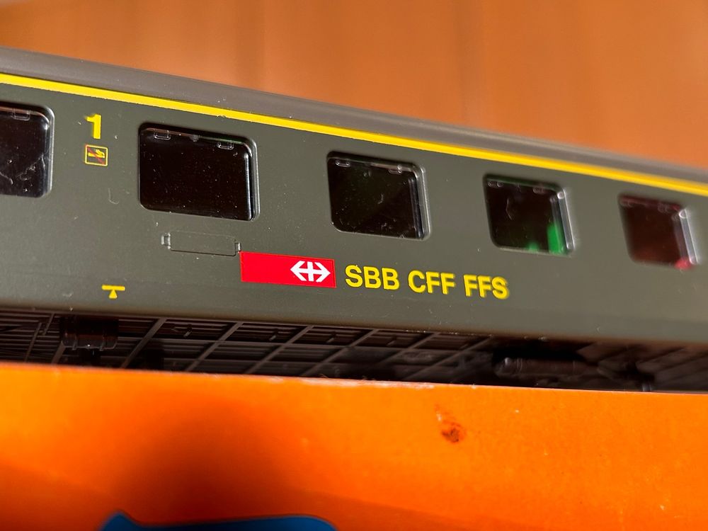 Roco HO 4239D SBB 1.-Kl. Wagen, wie Neu, OVP | Kaufen auf Ricardo