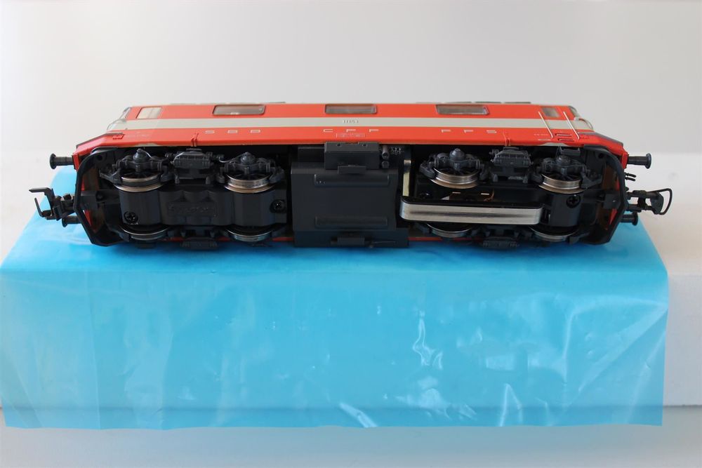 Roco 69842 Re 4/4 II Swissexpress Digit. (Gebraucht) in Basel für CHF ...