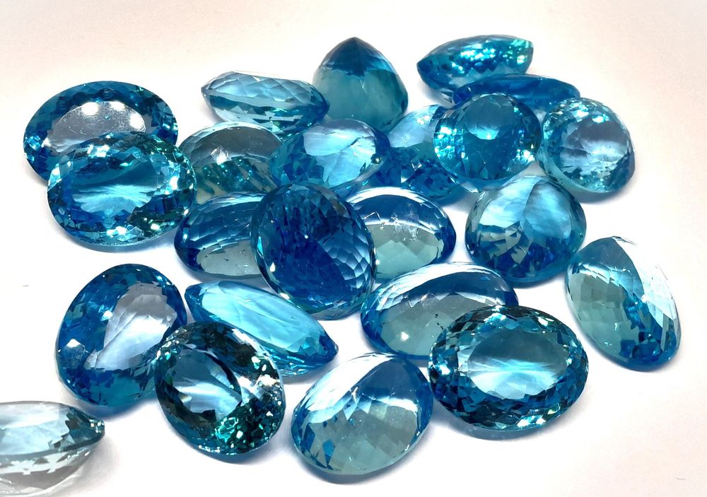 Promo - 1x Topaze ovale Swiss Blue 18x14mm - Valeur 420.- Fr (Neuf ...