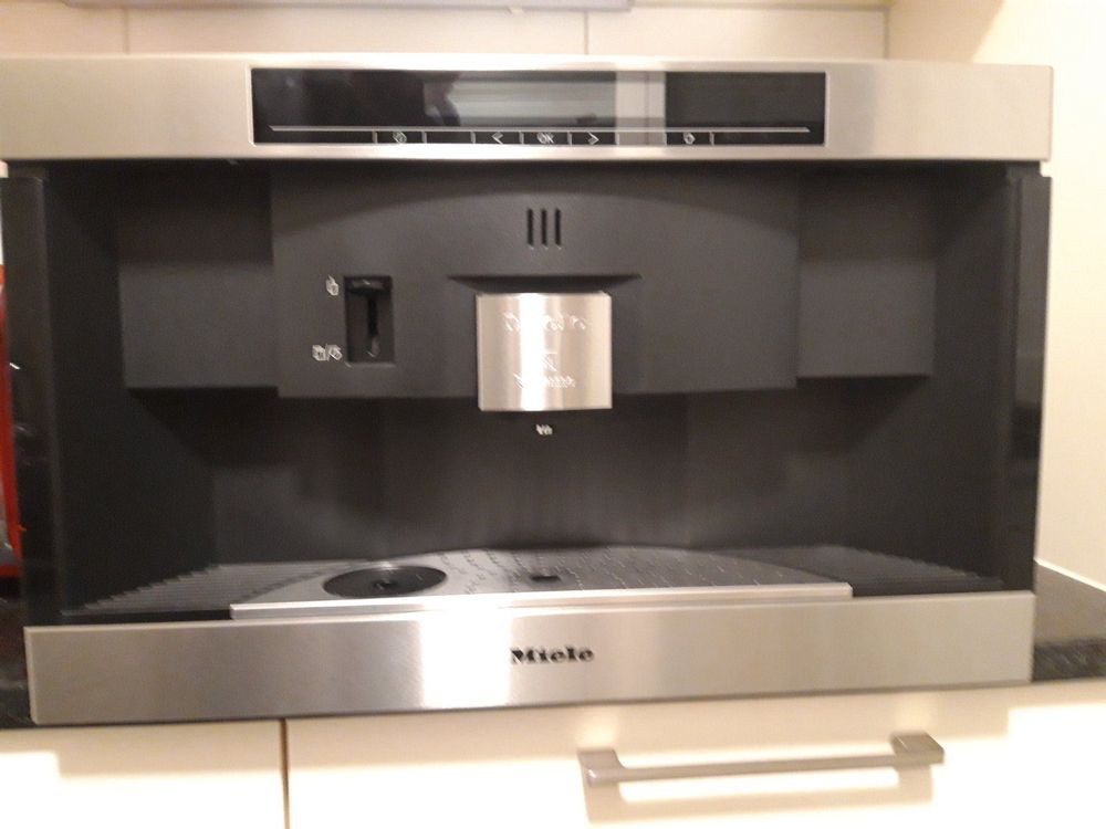 Miele CVA 3660 Kaffeemaschine (Defekt) in Stäfa für CHF 186 – nur ...