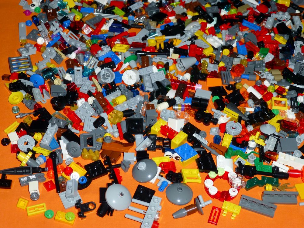 Lego / 600 Gramm bunt gemischte Kleinteile | Kaufen auf Ricardo