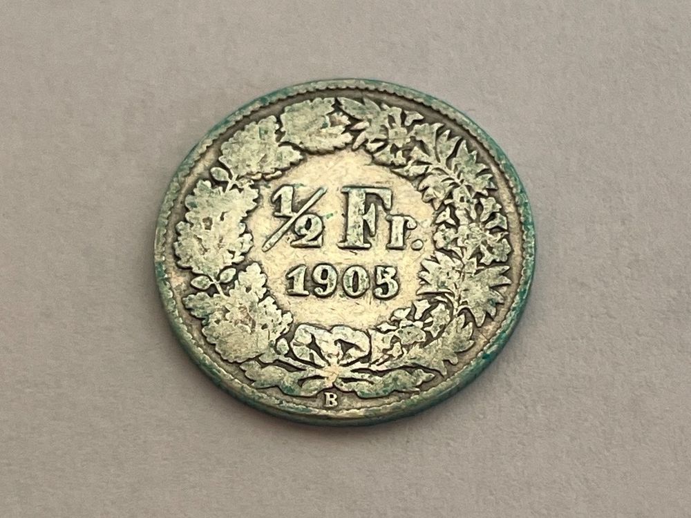 Superbe pièce ½ Fr HELVETIA 1903 en Argent (Gebraucht) in Erde für CHF 3 – mit Lieferung auf ...