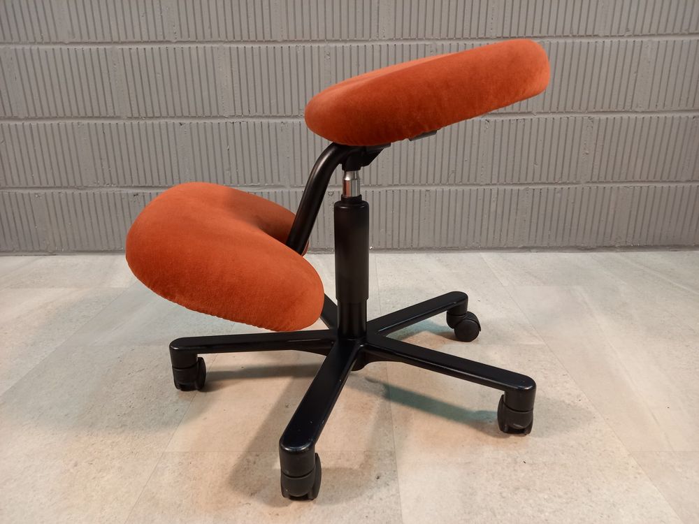 Hag Balance Mobil Kniestuhl Ergonomie Stuhl (Gebraucht) in Nottwil für ...