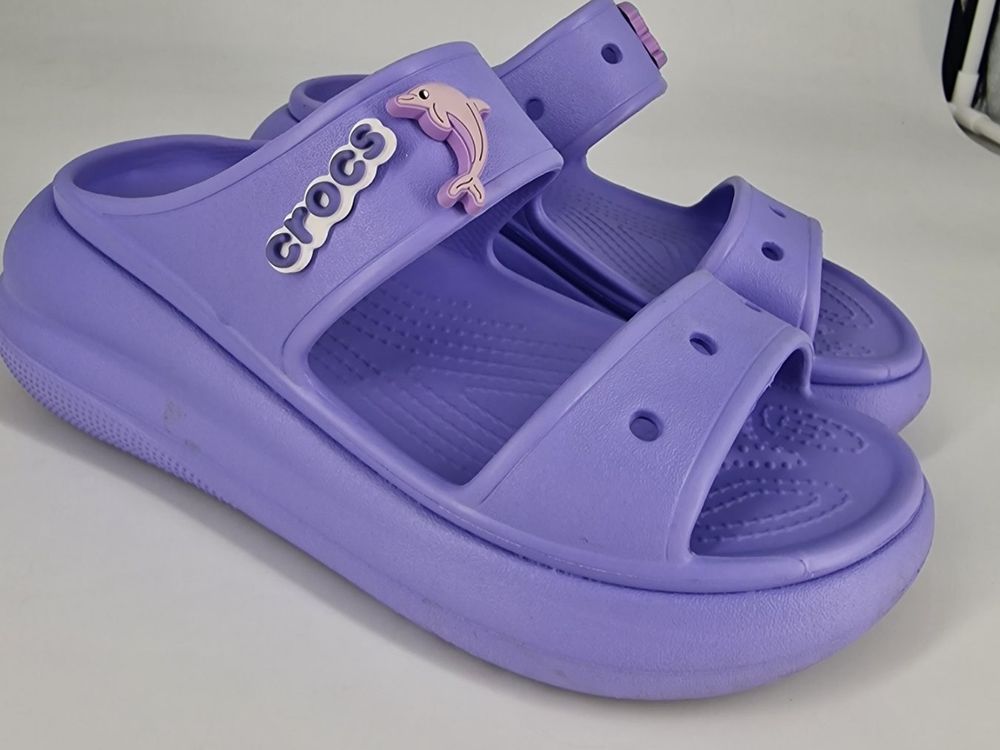 Lilac FW23 Iconic Crocs | Kaufen auf Ricardo