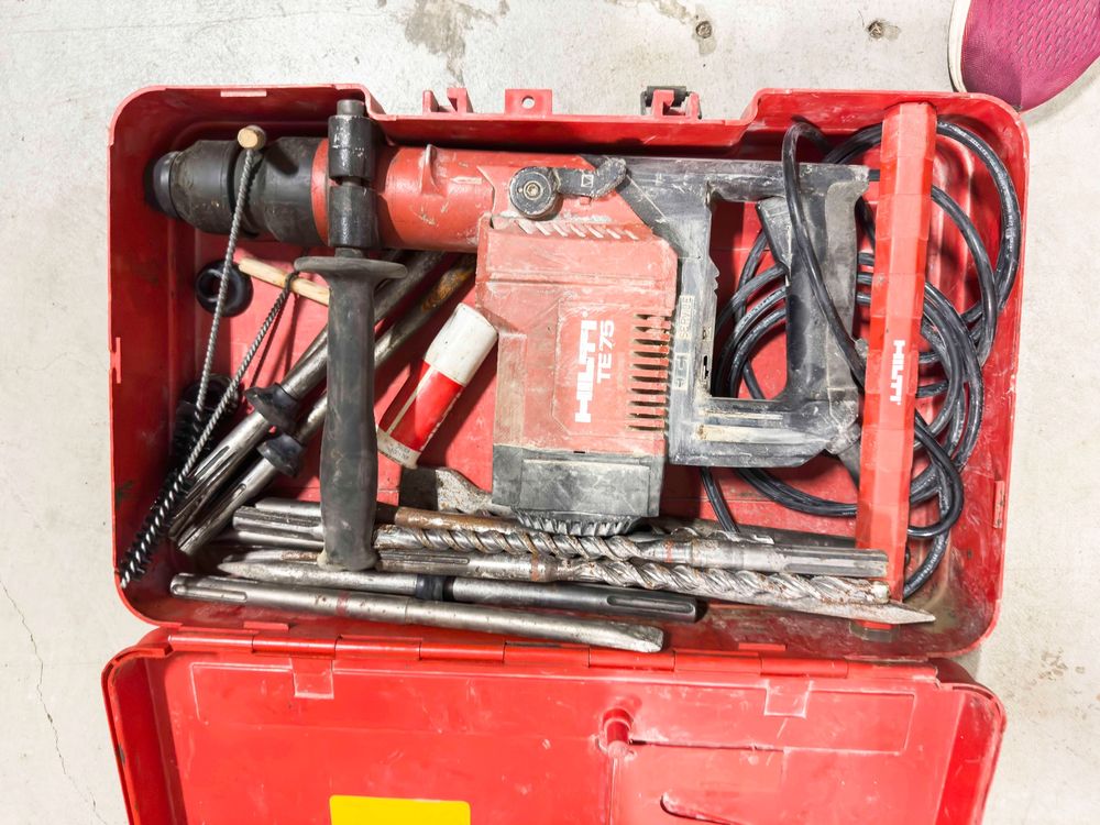 Hilti TE75 – Leistungsstarker Bohrhammer - extra Bohrer-Set | Kaufen ...