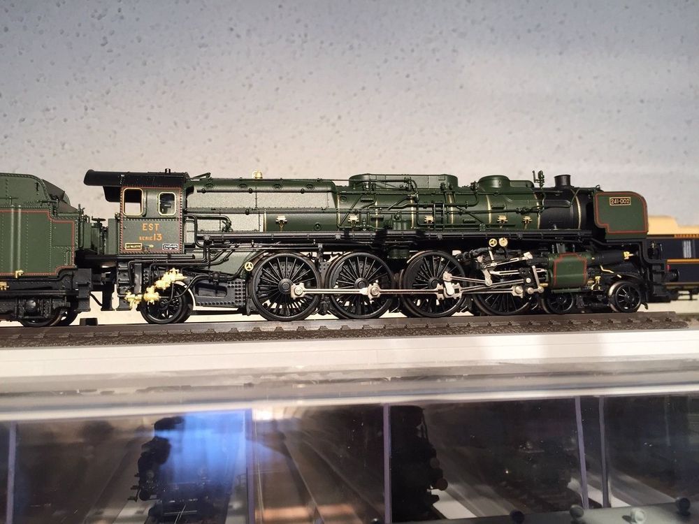 TRIX 22913 Dampflok EST 241-A-002 (Neuf avec emballage d'origine) à Wil ...