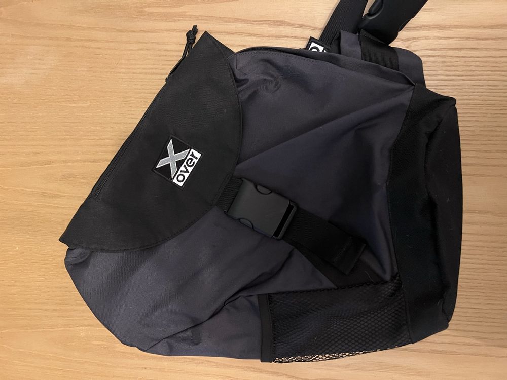 x-over Bag | Kaufen auf Ricardo