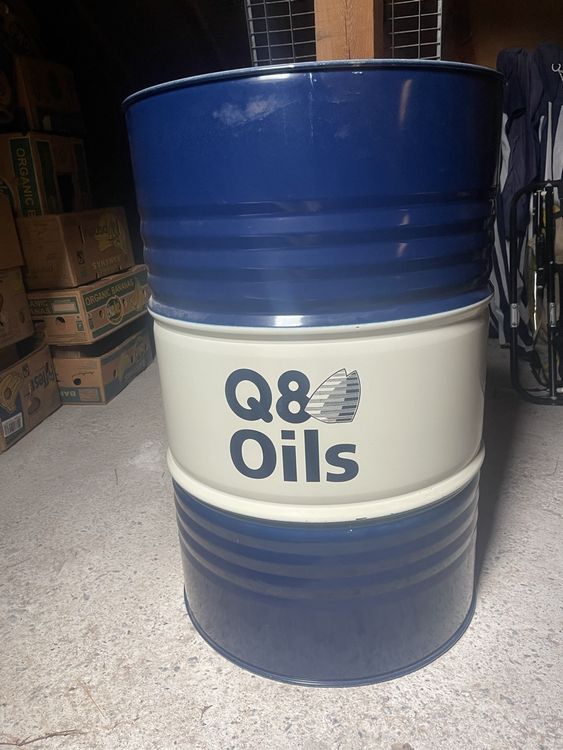 200L Ölfass (Gebraucht) in Aesch ZH für CHF 11 – nur Abholung auf ...