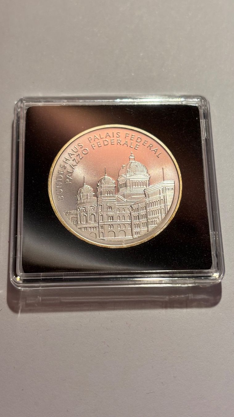 Pièce commémorative 20.- / 2006 (Palais fédéral) (D'occasion) à Fétigny ...