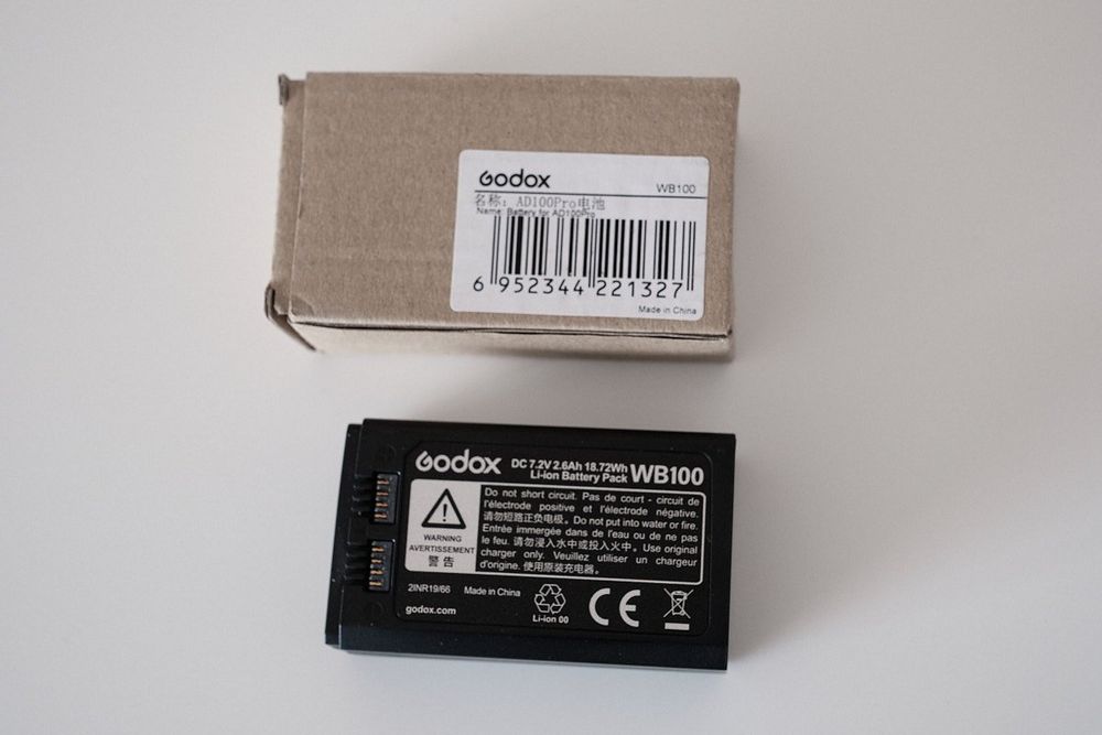 Godox Batterie WB100 pour AD100 Pro (Neuf avec emballage d'origine) à ...