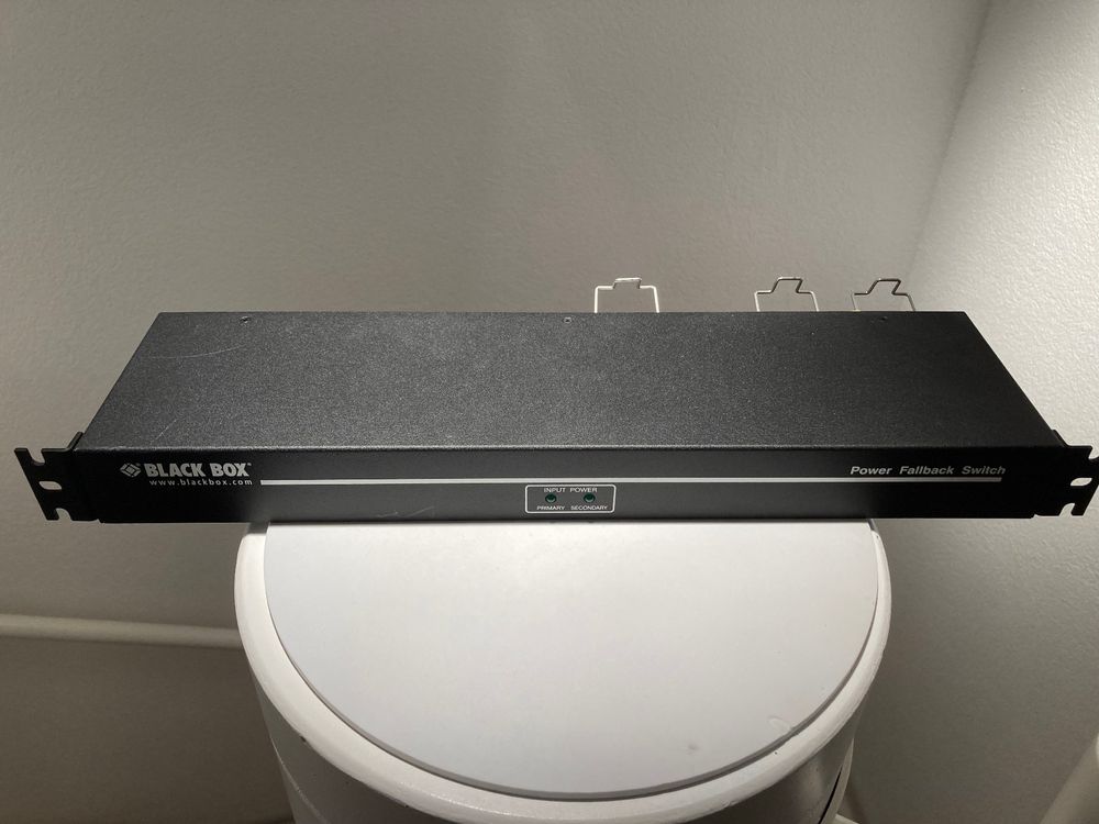 Fallback Power Switch, Change over Unit (Gebraucht) in Dielsdorf für ...