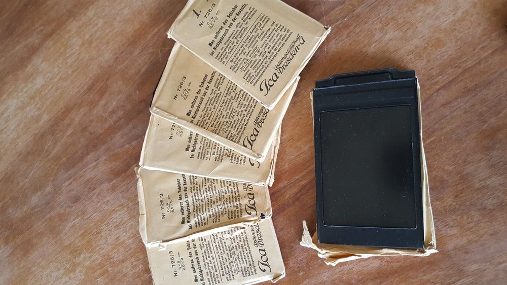 Antike Ica-Bébé Camera mit Zubehör (Gebraucht) in Wil SG für CHF 162 ...