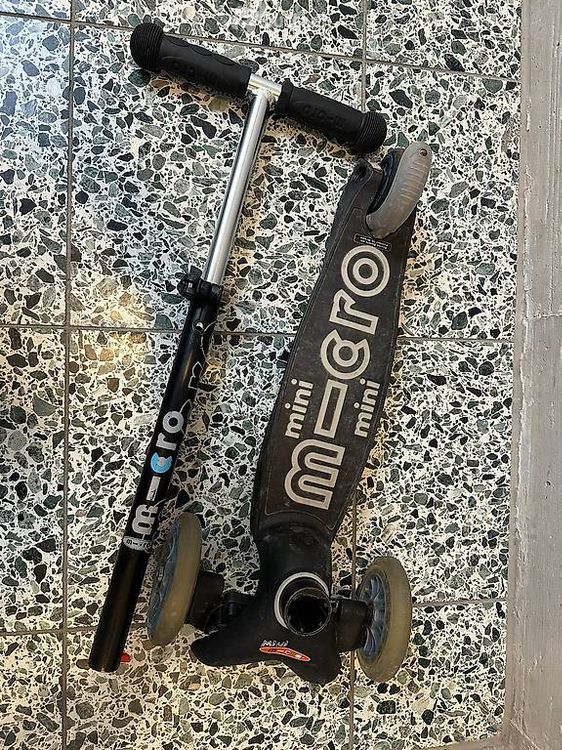 Mini Micro Deluxe Scooter (Gebraucht) in Zürich für CHF 20 – nur Abholung auf Ricardo kaufen