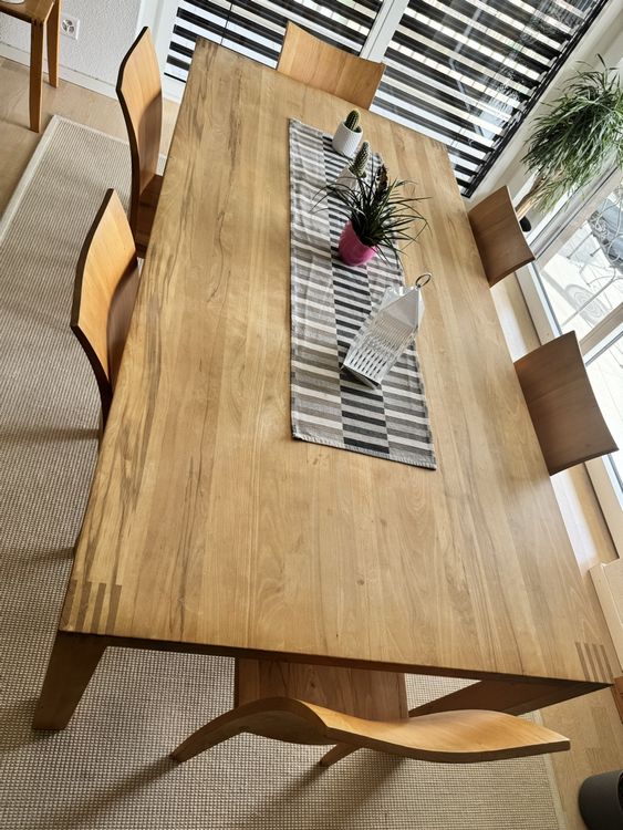 Table + 8 chaises TEAM7 en bois massif (Gebraucht) in Gland für CHF ...