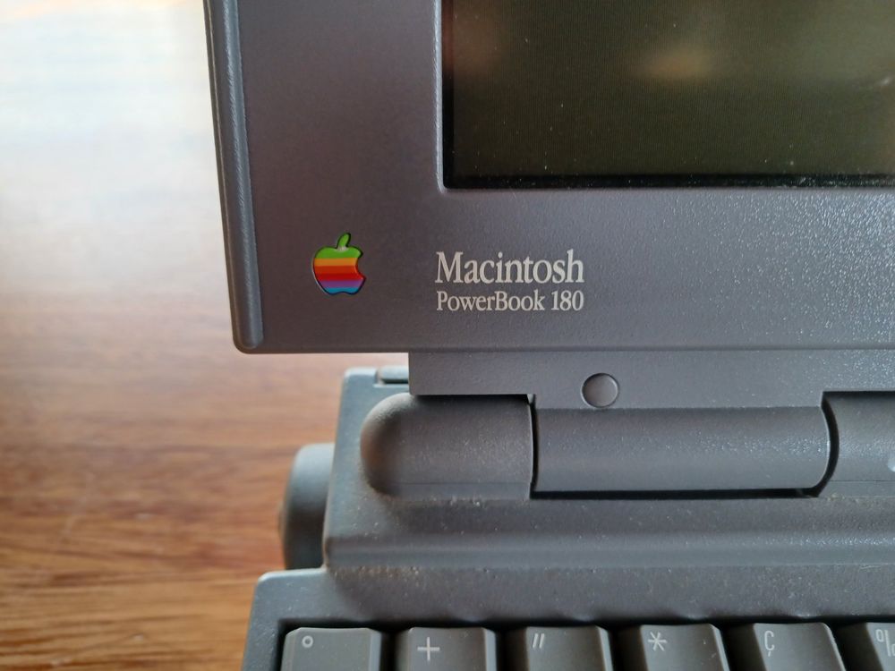 Apple Macintosh Powerbook 180 SAMMLERGERAET ! 1992 | Kaufen auf Ricardo
