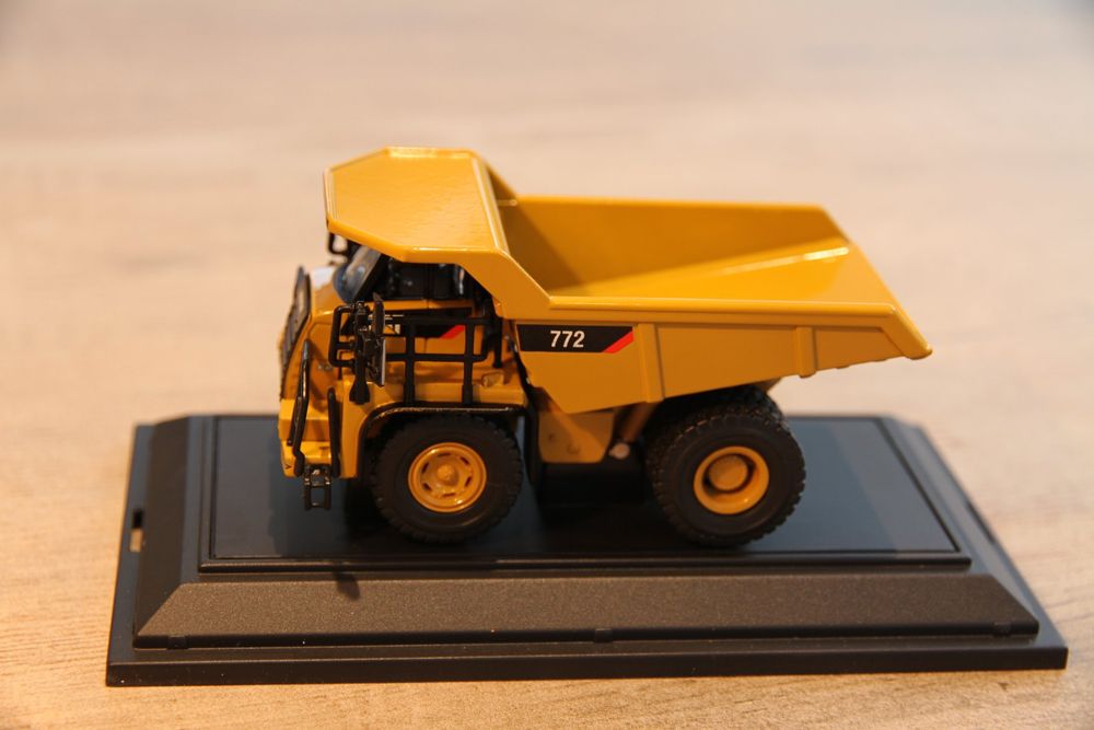 Cat 772, Dumper, Märklin, Metall, neu 1 : 87 (Neu und originalverpackt ...