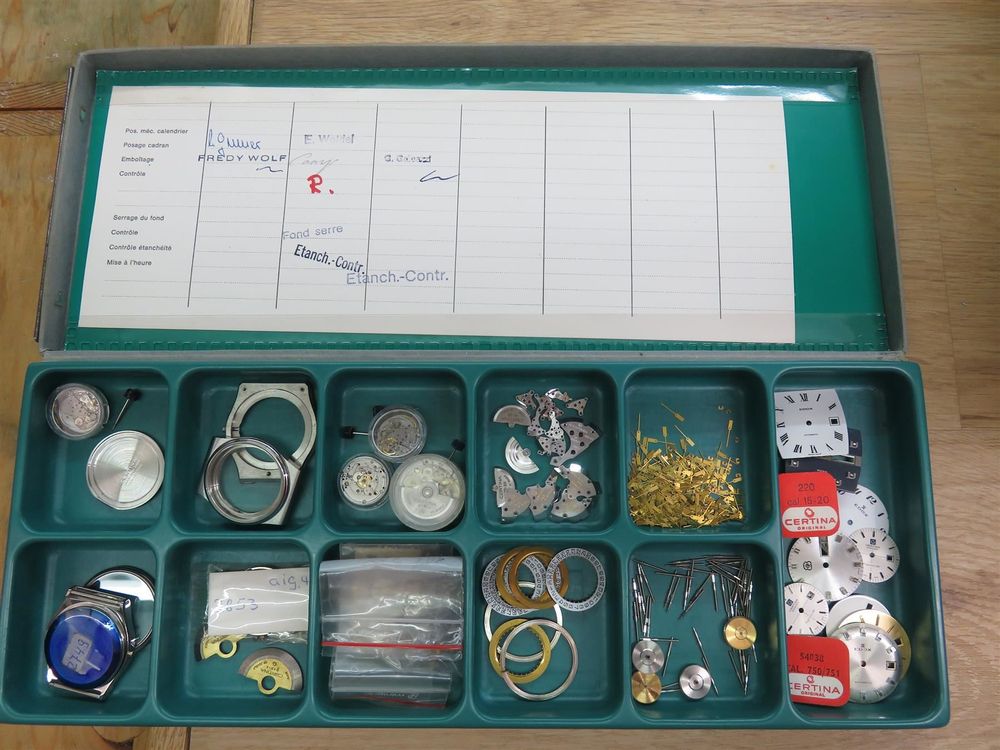 NOS Ersatzteile, Uhrwerke CERTINA 70erj. (Neu (gemäss Beschreibung)) in Hölstein für CHF 21 ...