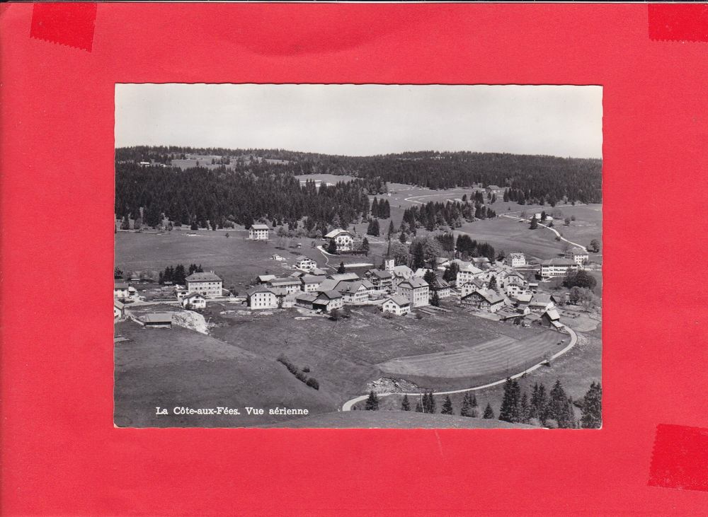 La Côte-aux-Fées. Vue aérienne (Gebraucht) in St. Peterzell für CHF 2 – mit Lieferung auf ...