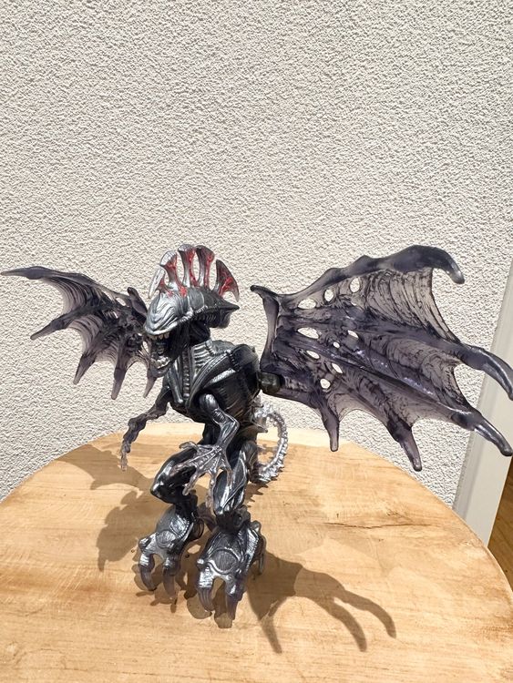 Vintage 1993 Aliens Winged Flying Queen Alien Kenner rar (Gebraucht) in ...