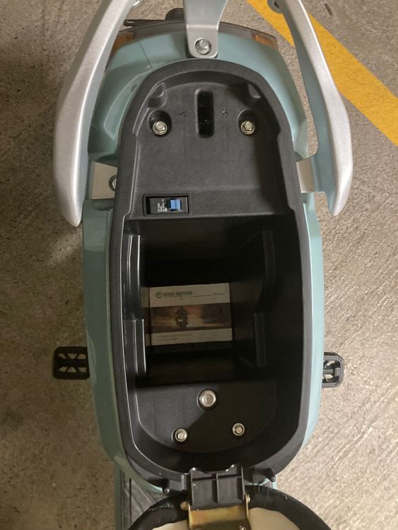 Vespino 7iS E-Roller (25/50km/h, Jg.2020, ca.6000km, türkis) (Gebraucht ...