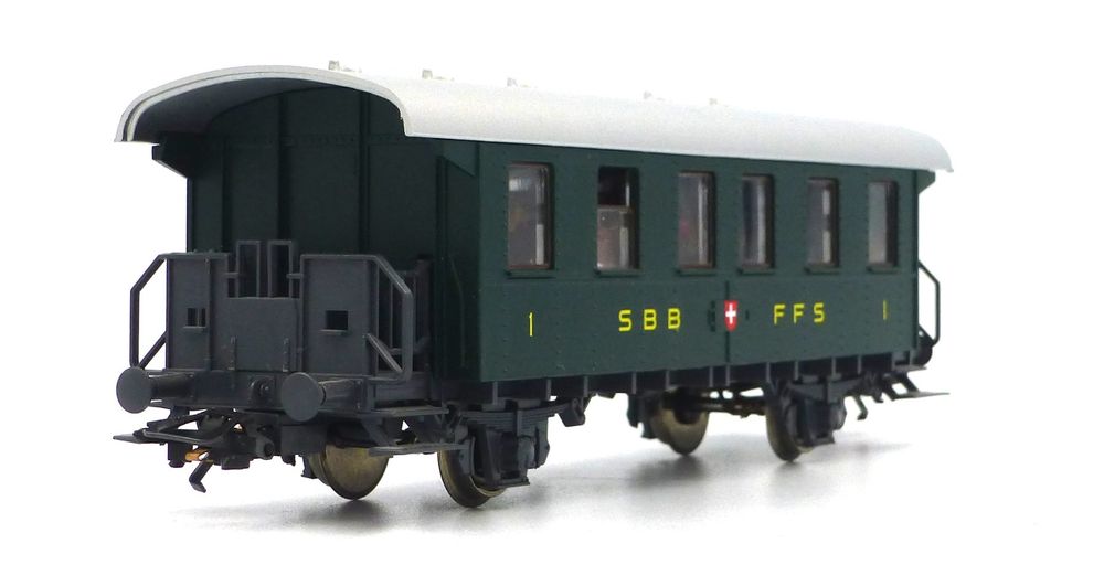 Personenwagen 1. Kl. LED Innenbel. SBB H0 AC Roco 45006 (2) | Kaufen ...