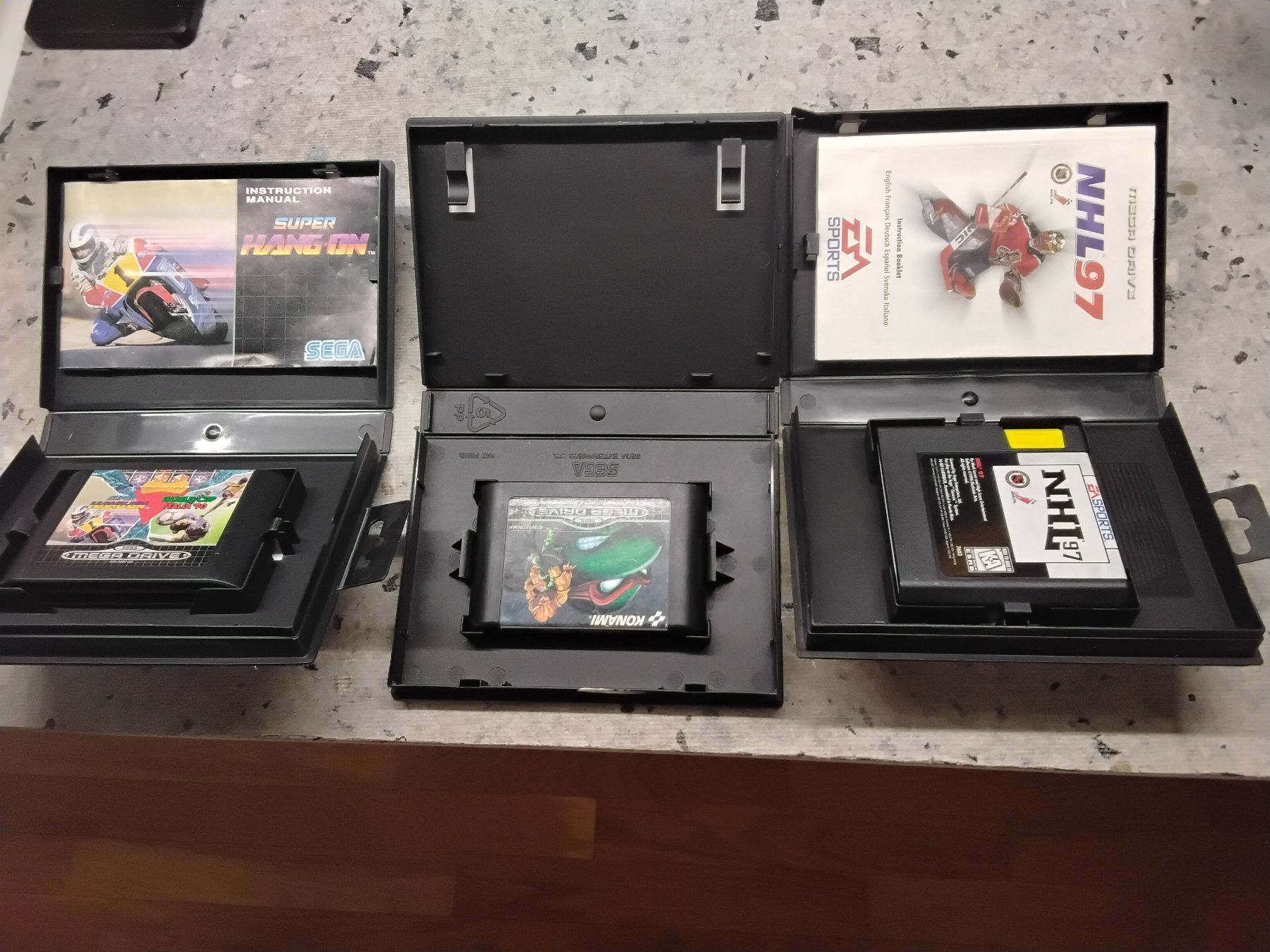 Sega Mega Drive 3 Spiele (Gebraucht) in Lyss für CHF 49 – mit Lieferung ...