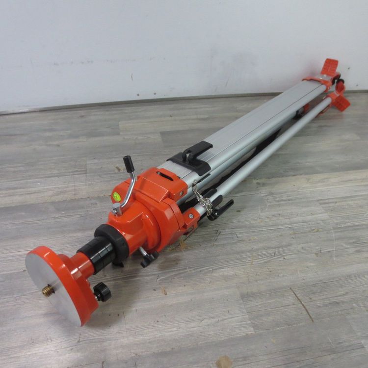 Kurbelstativ Nivellierstativ 5/8“ -240cm Baustativ Teleskop (Neu ...
