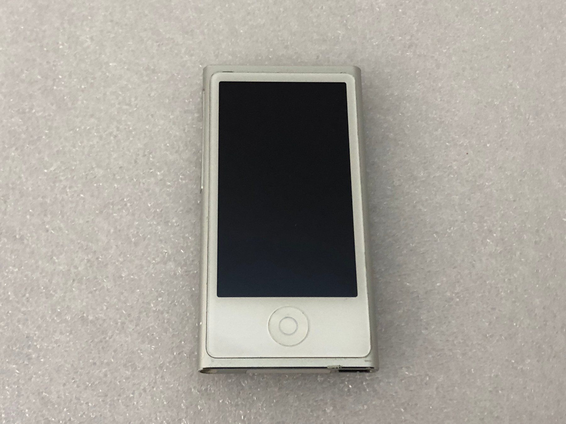 iPod nano 7 (Modell A1446), Silber, 16GB, in super Zustand (Gebraucht ...
