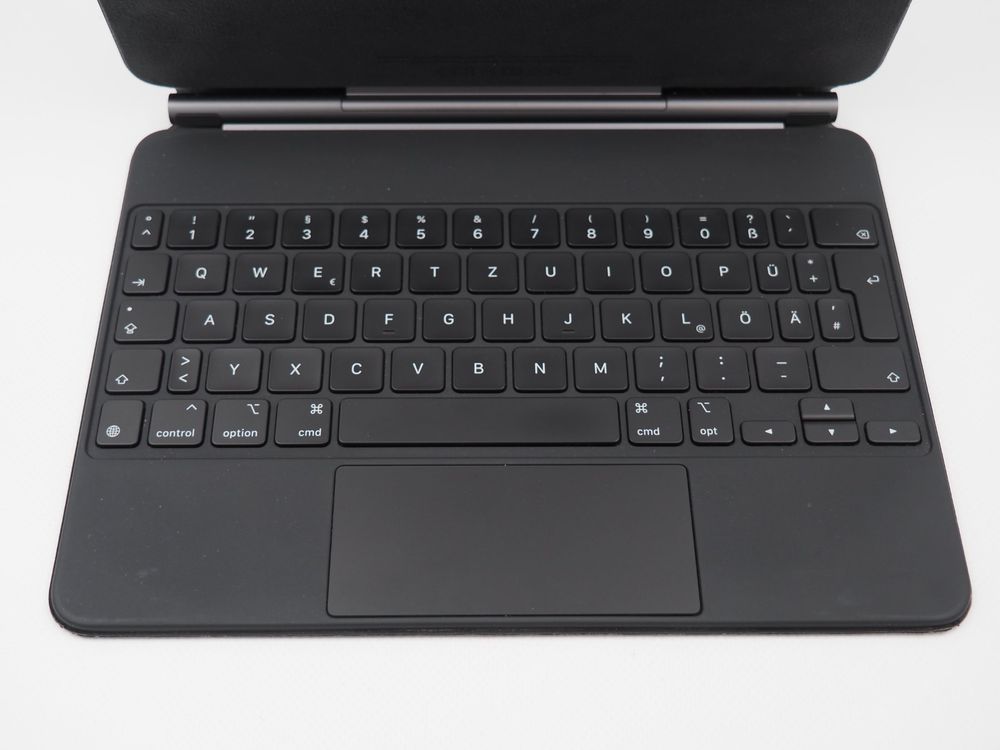 APPLE Magic Keyboard 11 QWERTZ C - Type (25100751) (Gebraucht) in ...