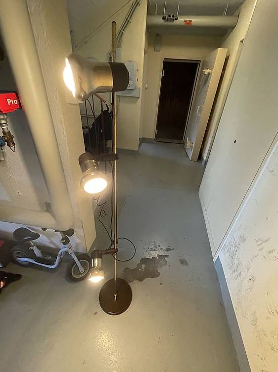 kultige 70er jahre stehlampe (Gebraucht) in Dübendorf für CHF 120 – nur Abholung auf Ricardo kaufen