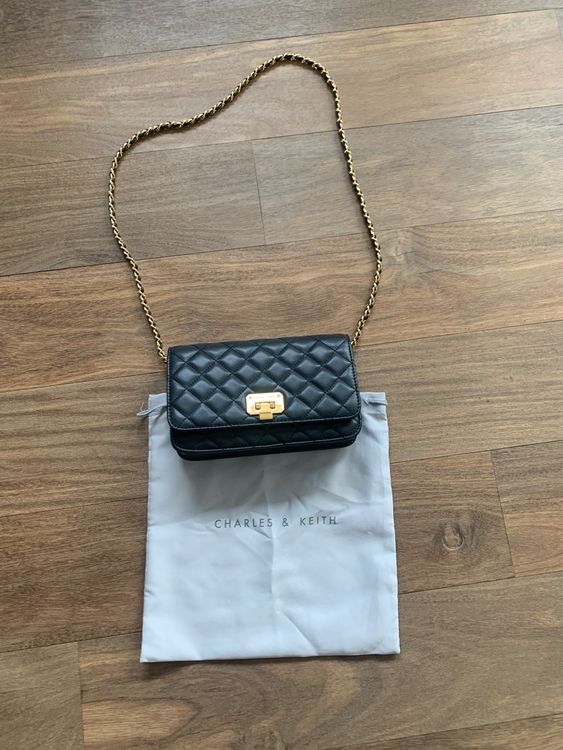 Edle Ledertasche Charles & Keith | Kaufen auf Ricardo