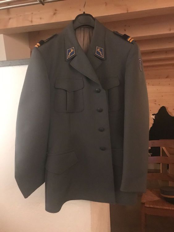 Oberstleutnant Sanitäter Uniform (Gebraucht) in Dotnacht für CHF 39 ...