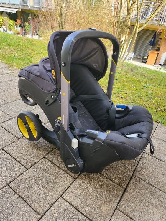 Doona Babyschale inkl. Isofixstation (Gebraucht) in Rümlang für CHF 251 ...