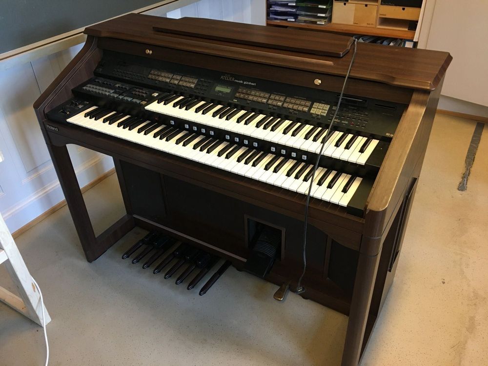 Orgel Roland AT-70, elektronisch (Gebraucht) in für CHF 1 – nur ...
