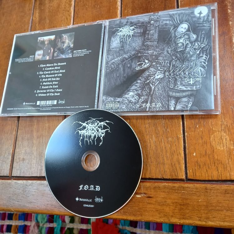 darkthrone- foad (Gebraucht) in St-Cergue für CHF 19.9 – mit Lieferung ...