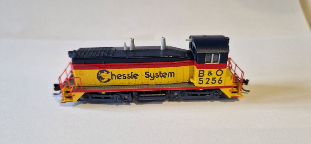 LIFE-LIKE - N - EMD SW9/1200 CSX 7860 / 5256 OVP (Gebraucht) in für CHF ...