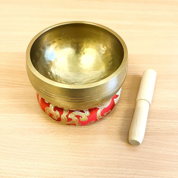 Klangschale mit Klöppel und Kissen - Durchmesser ca. 11 cm (Gebraucht ...