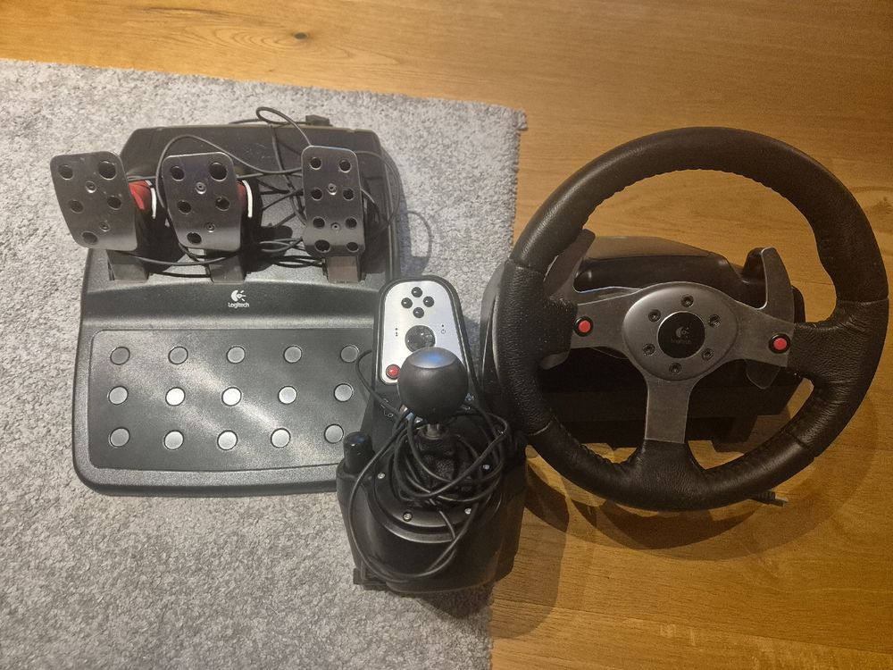 Logitech G27 Lenkrad (Gebraucht) in Laupen ZH für CHF 1 – mit Lieferung ...