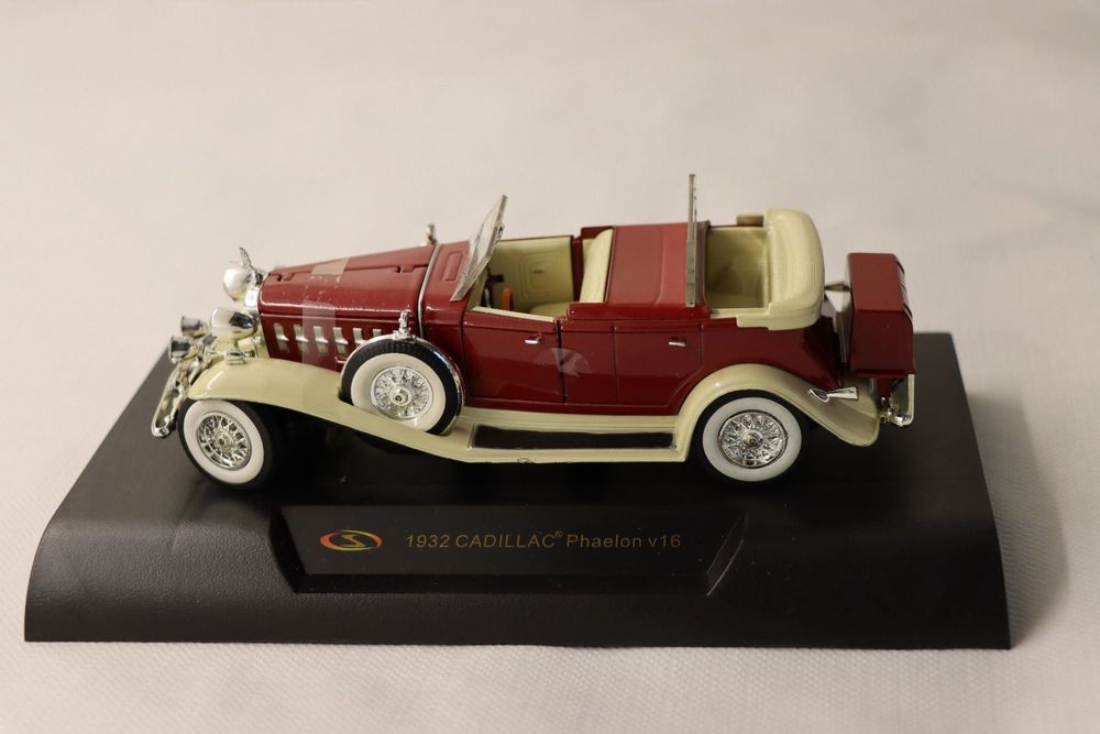 Cadillac Phaelon V 16, 1932 (238) (Neu und originalverpackt) in für CHF ...