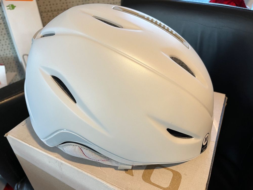 Neuer Skihelm GIRO FADE MIPS women Gr. M (VP Fr. 199.-) | Acheter sur ...