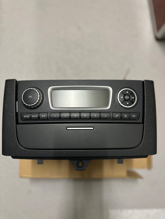 SMART FORTWO RADIO RECEIVER PLAYER AM/FM (Gebraucht) in Stäfa für CHF ...