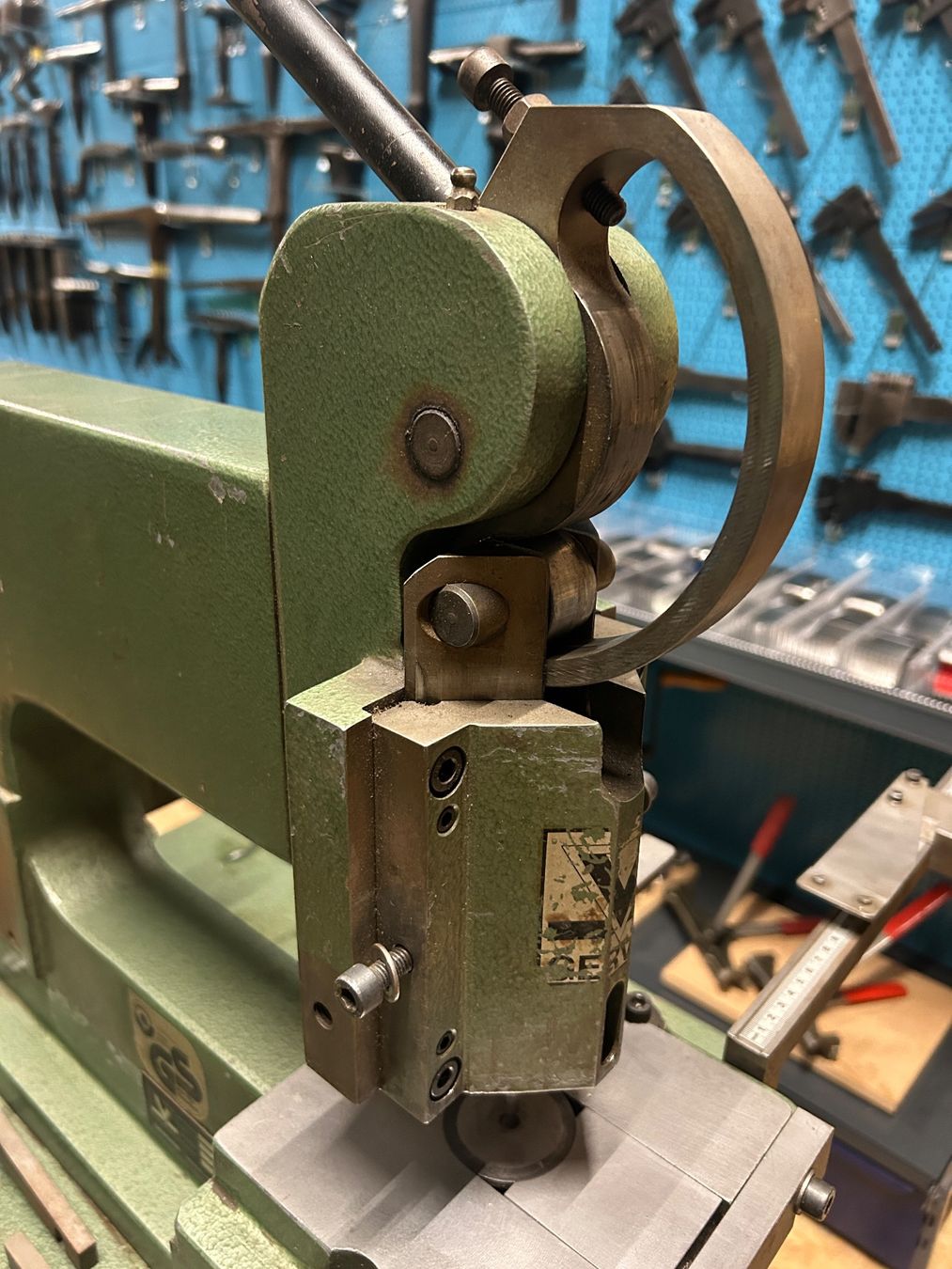 Original GREVER Stanzmaschine Lehrwerkstätte (Gebraucht) in Rothenfluh ...