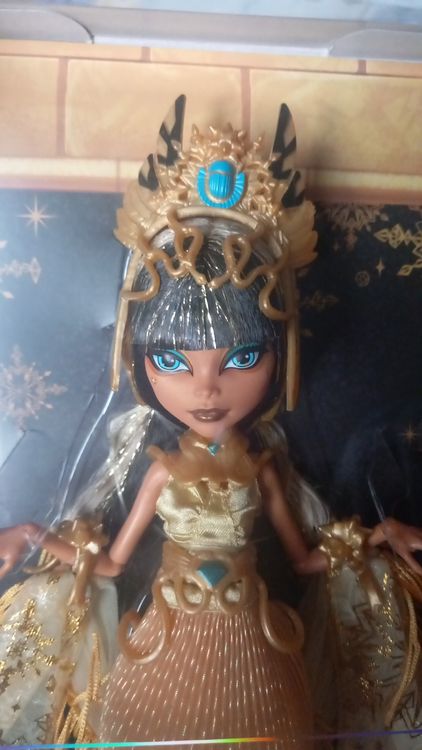 Monster High Cleo Howliday (Neu und originalverpackt) in Bex für CHF ...