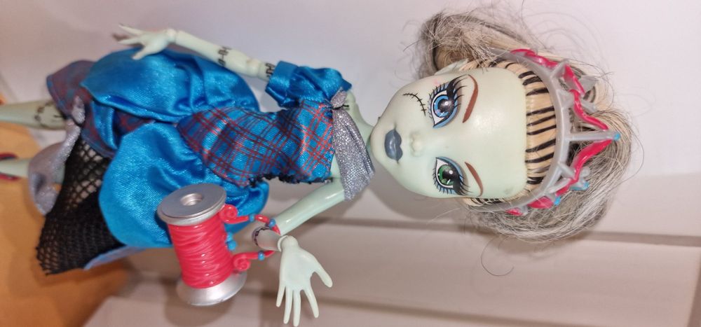Monster High Fairy Tales Frankie Stein | Kaufen auf Ricardo